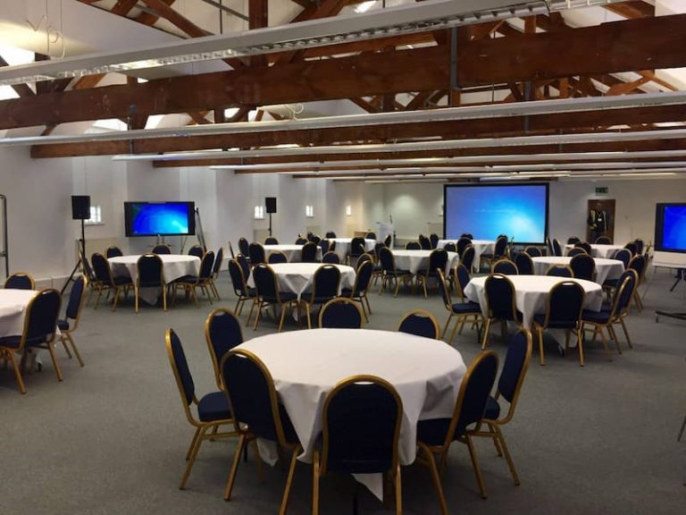 4' Ft Round Table Hire - Events, Weddings - BE Event Hire